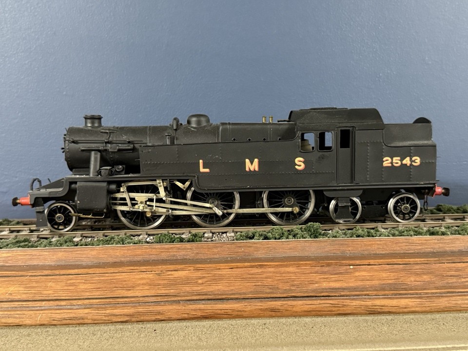 O Gauge 1:43 LMS Stanier 2 Cylinder Tank No. 2543 In Good Condition ...