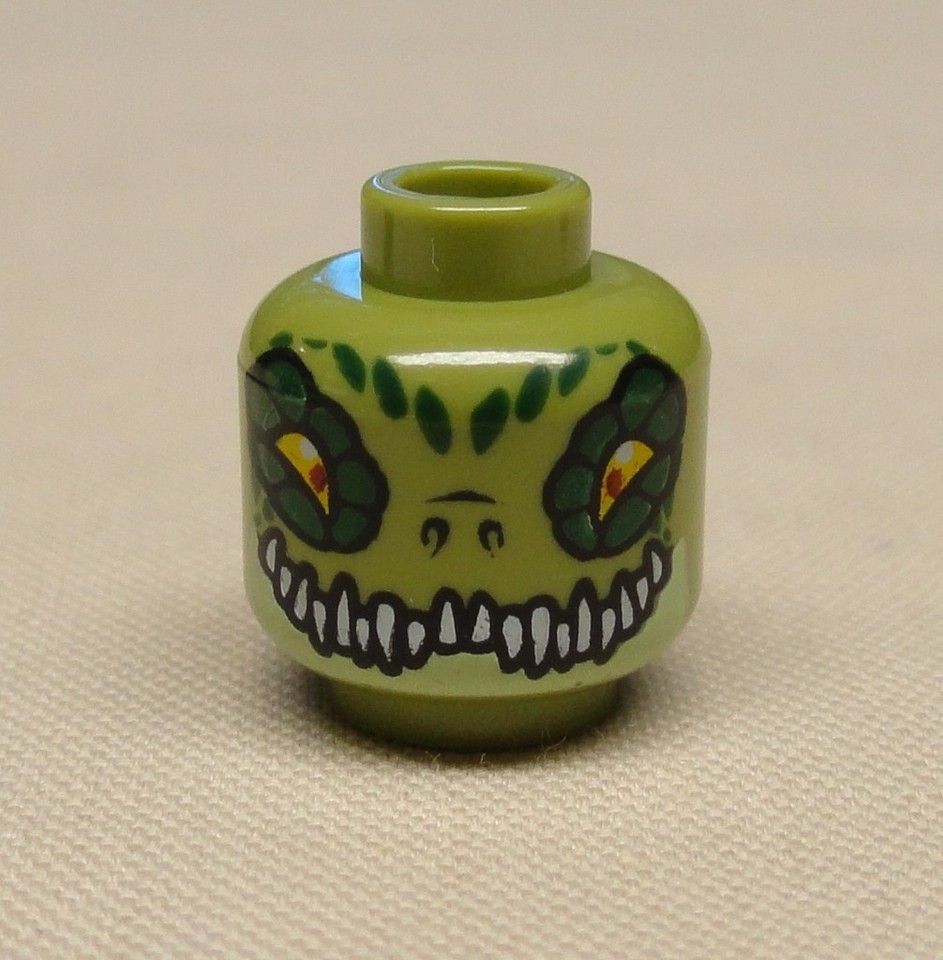 x1 NEW Lego Minifig Head Dual Sided Crocodile with Dark Green Eye ...