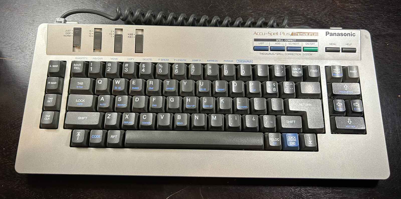 Vintage Panasonic Accu-Spell Keyboard Accu Spell Plus Thesaurus Rare ...
