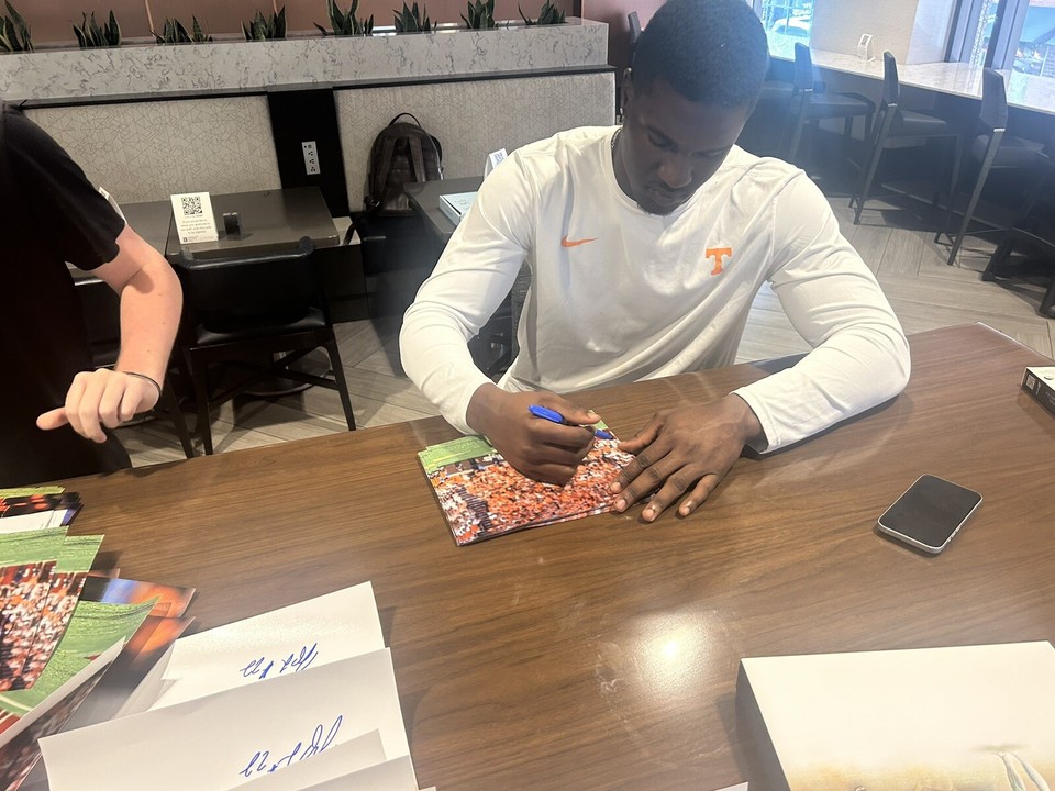 James Pearce Jr. Autographed Photo 8x10 Atlanta Falcons Football | eBay