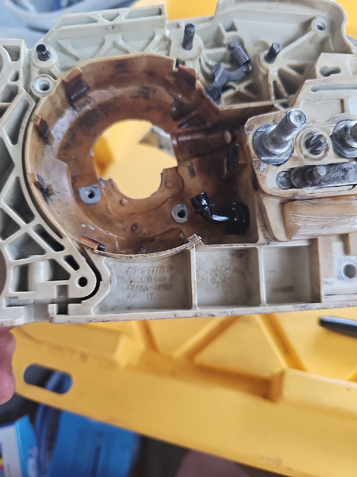 OEM STIHL MS311 MS391 chainsaw CRANKCASE CASE OIL TANK ENGINE HOUSING ...