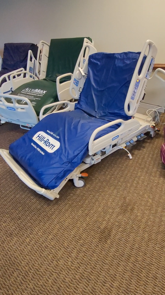 Hill Rom P3200 Versacare Bed with P500 Air Mattress | eBay