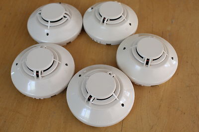 Smoke Detectors - Automatic Fire Detector