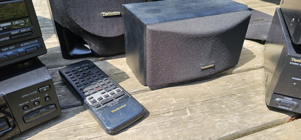 Technics Hifi Stereo Stack System: CD player ,Double Tape , Tuner ...