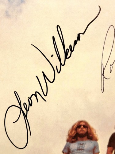 Lynyrd Skynyrd Signed LP Album Includes Ronnie Van Zant Autograph | eBay