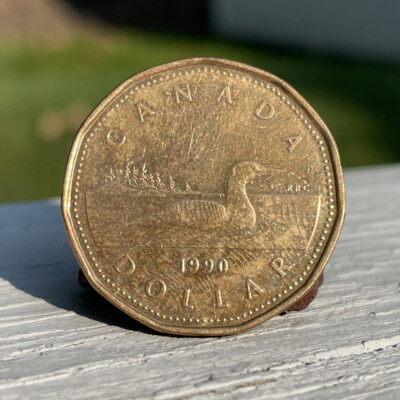 1990 CANADA $1 CIRCULATED LOONIE ONE DOLLAR CANADIAN COIN COLLECTIBLE ...