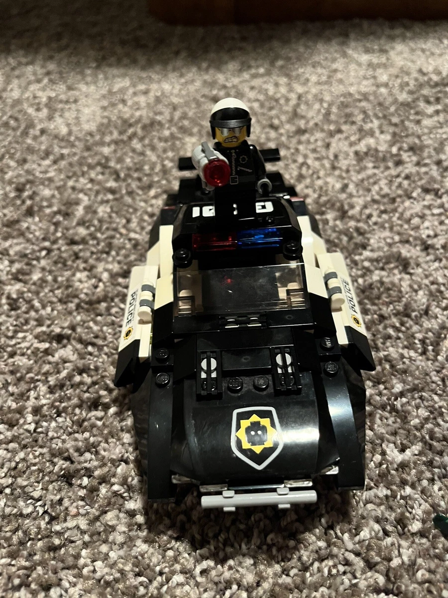 The Lego Movie Bad Cop Pursuit