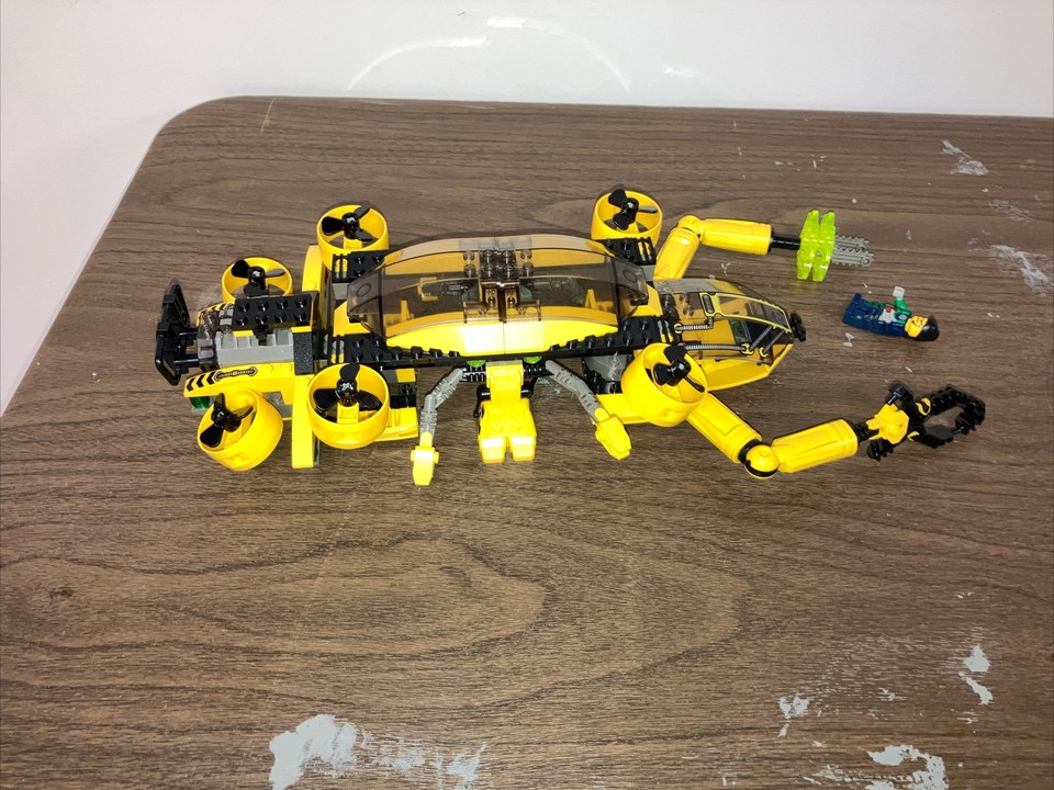 LEGO Alpha Team: Alpha Team Command Sub (4794) 673419010832 | eBay