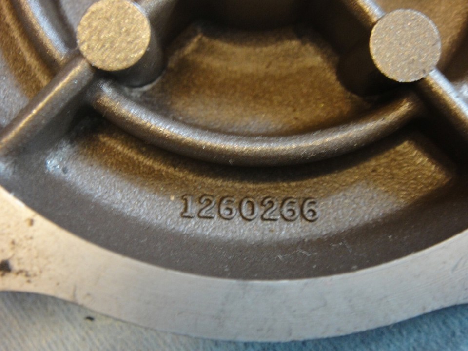 Triumph 675 Daytona 07 Engine Cover Oil Filter/Oil Filter Cover 06 - 08 ...