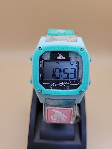 Retro Freestyle SHARK 37mm Digital Surfing Watch Pink Blue Nylon Works ...