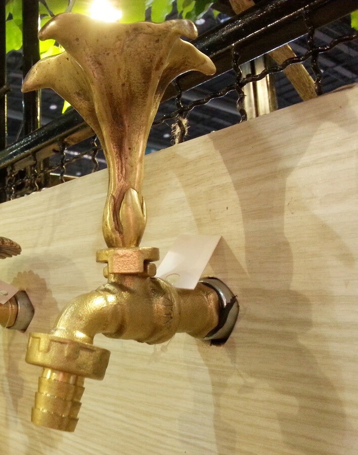 Brass Garden Tap Faucet THORN APPLE Spigot Vintage Water Home Decor ...