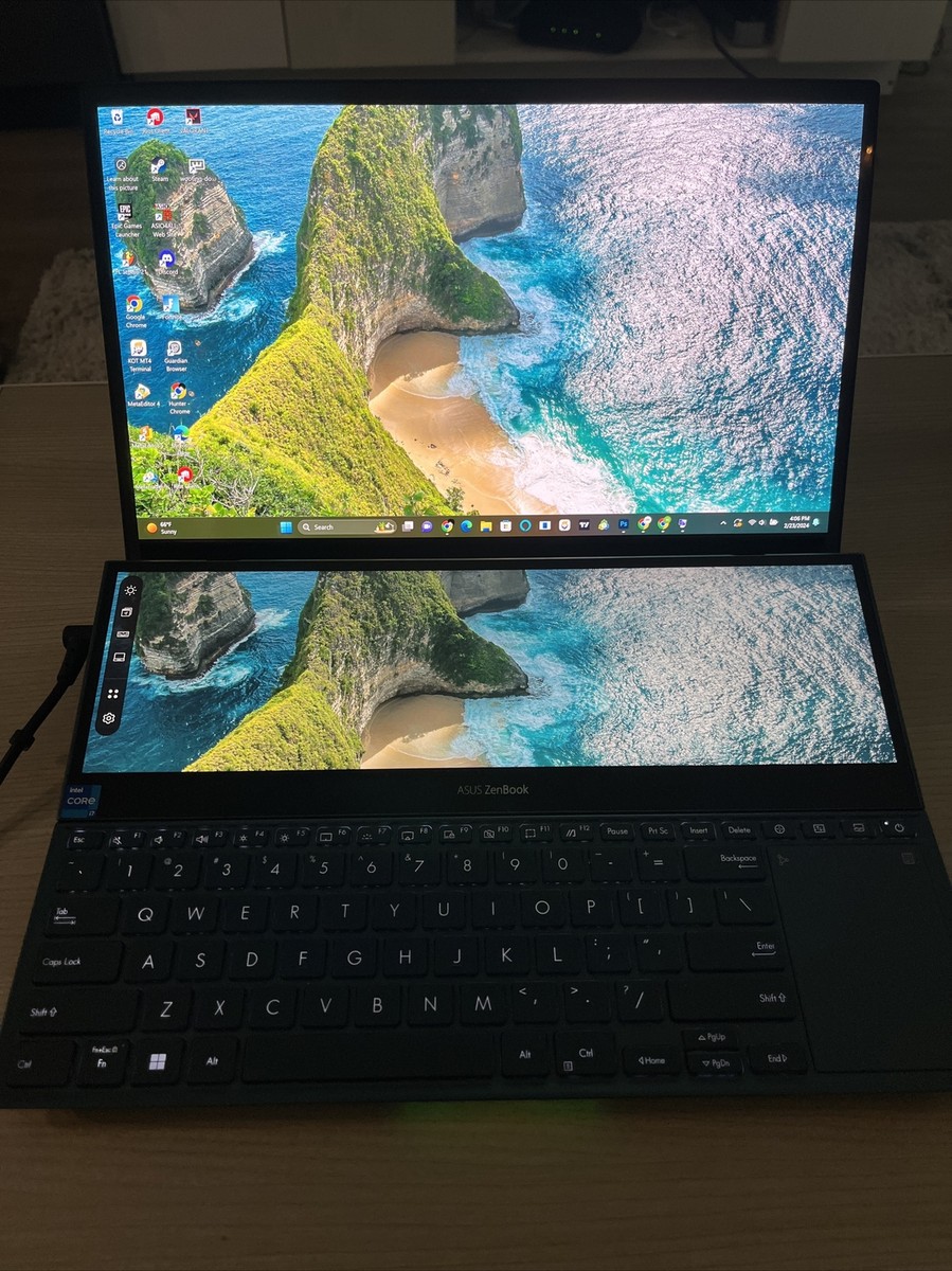 Asus Stuffed A Screen Into The Zenbook Pro Touchpad