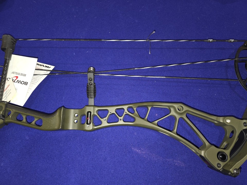 Bowtech Revolt XL 60 Lb Draw Left Hand Brand New Dark Green - 00 | eBay