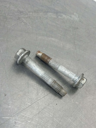 05-13 C6 CORVETTE REAR UPPER CONTROL ARM BOLTS ONE SIDE 2 BOLTS OEM | eBay