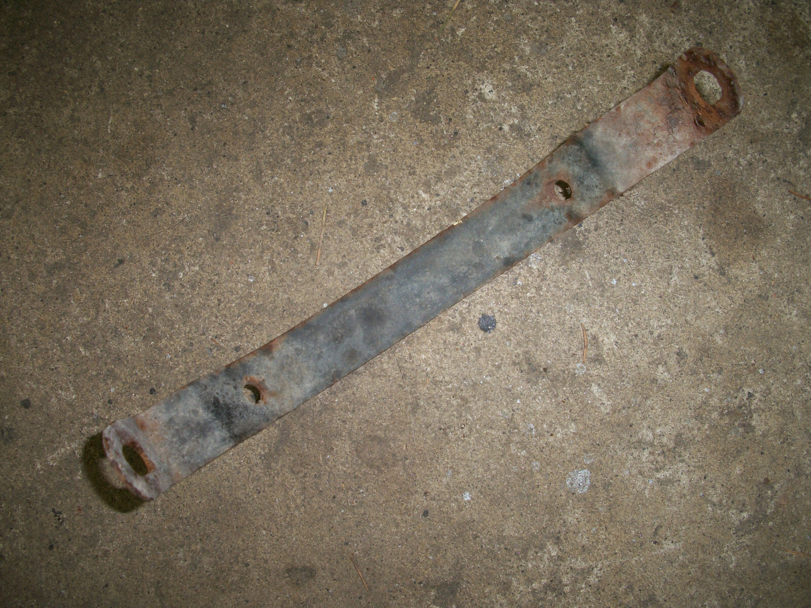 Triumph Rear Fender Bracket 750cc TR7 T140 OIF | eBay