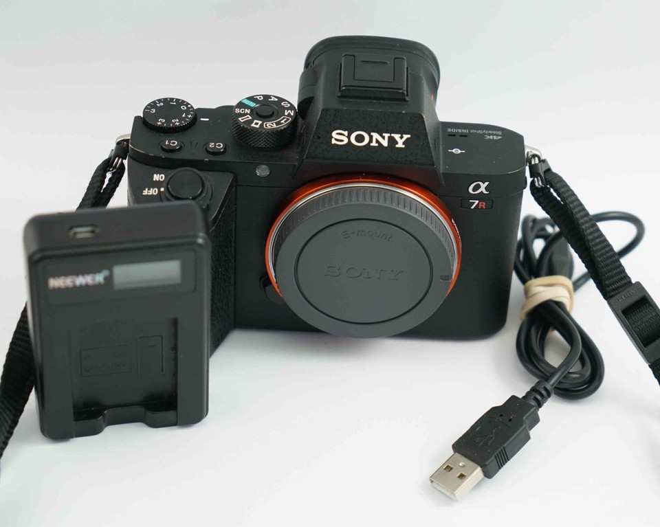 Sony Alpha A7R II 42Megapixel Full-Frame Mirrorless Digital Camera | eBay