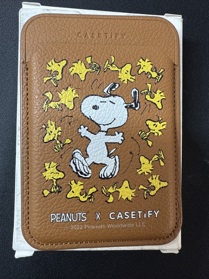 Casetify Snoopy & Woodstock Happy Dance MagSafe Wallet• Brand New | eBay