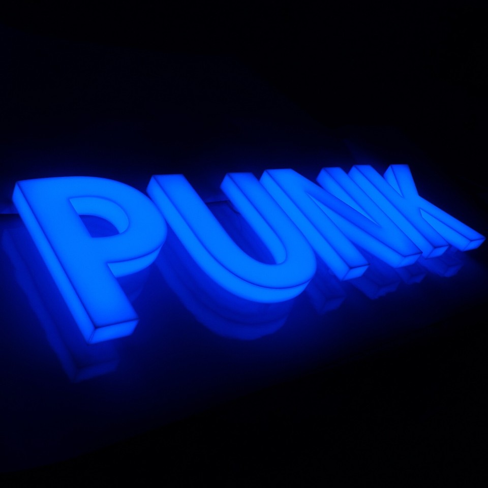 ILLUMINATED BUILT UP ACRYLIC 3D LETTERS & SHAPES ANY SIZE OR FONT SHOP ...
