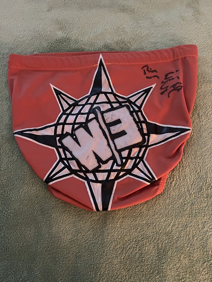 Autographed Ring Worn Eric Young Trunks Orange / Black WWE / NXT /TNA ...