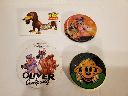 LOT OF 4 Disney Pinback Buttons Halloween Safari Mickey Oliver Company ...