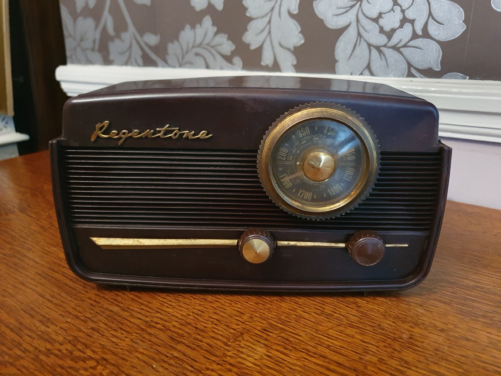 VINTAGE REGENTONE DP2 BAKELITE VALVE RADIO | eBay UK
