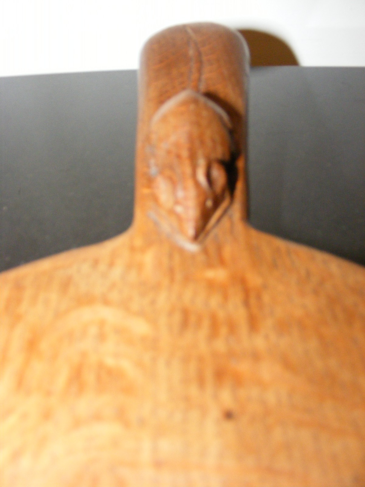 GENUINE ROBERT MOUSEMAN THOMPSON OAK HAND CARVED CHEESE BOARD ( PADDLE ...