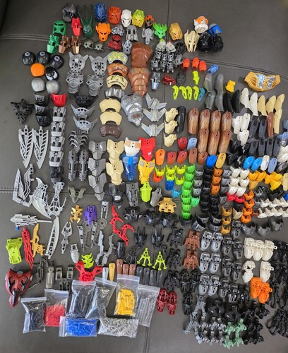 LEGO BIONICLE Hero Factory Huge Lot 500+ Parts Pieces MASKS, Connectors ...