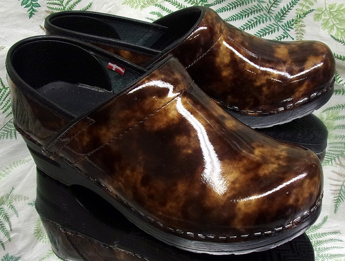 SANITA ARIANA BROWN LEATHER CLOGS MULES PROFESSIONAL SHOES US WOMENS SZ ...