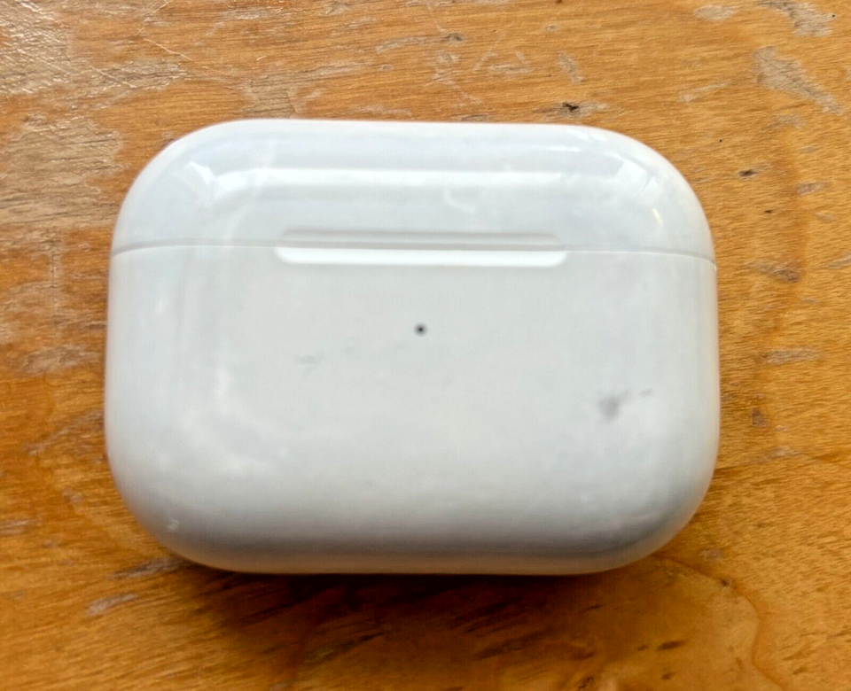 Apple AirPods Pro A2190 Replacement Right Ear & Charging Case | eBay