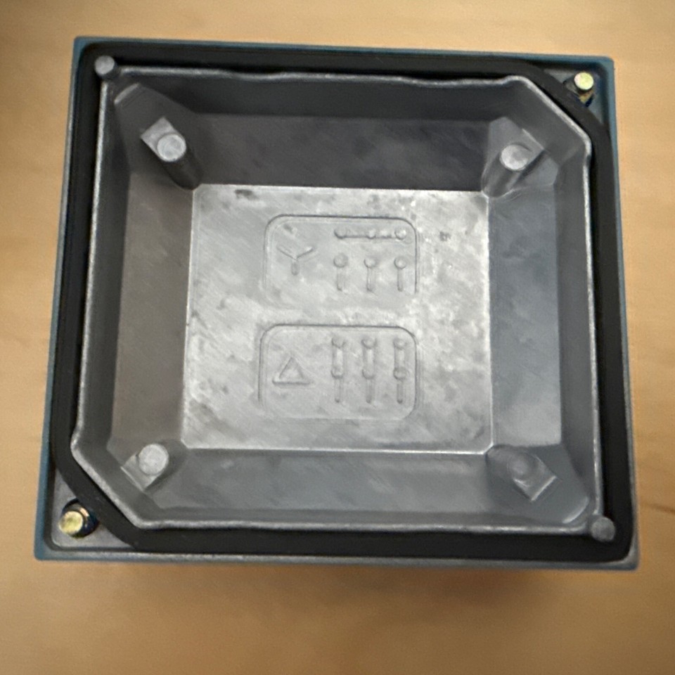 ABB MT63B14-4 MK110015-S 0.18kW 3 PHASE AC Electric Motor Star Delta ...