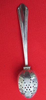 1939 Gracious Pattern Tea Infuser By Wm A Rogers Silver Plate 5 1/2 ...