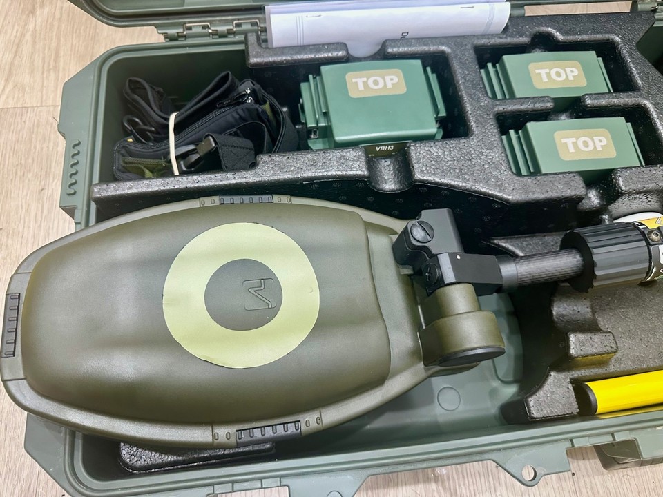 Rare !! Vallon VMR3 Dual Sensor Mine/Metal Detector, Minehound | eBay