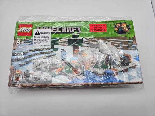 LEGO Minecraft Set: The Polar Igloo 21142 - New Sealed some shelf wear ...