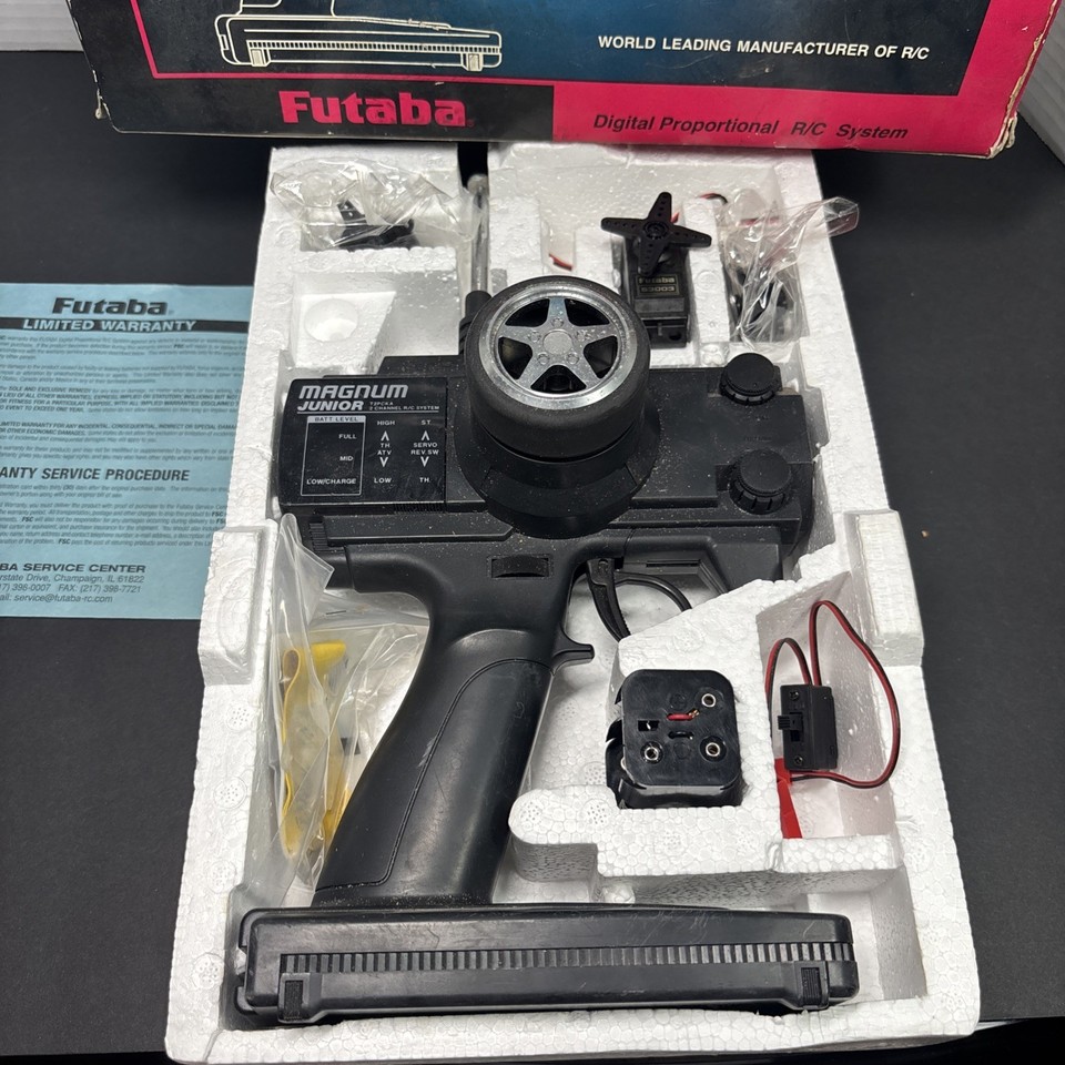 Futaba Magnum Junior 2PCKA-AM 2 Channel Selling As Parts. Untested. | eBay