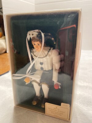 HALLMARK KEEPSAKE Ornament..84’ HOLIDAY JESTER - MOVABLE ARMS AND LEGS ...