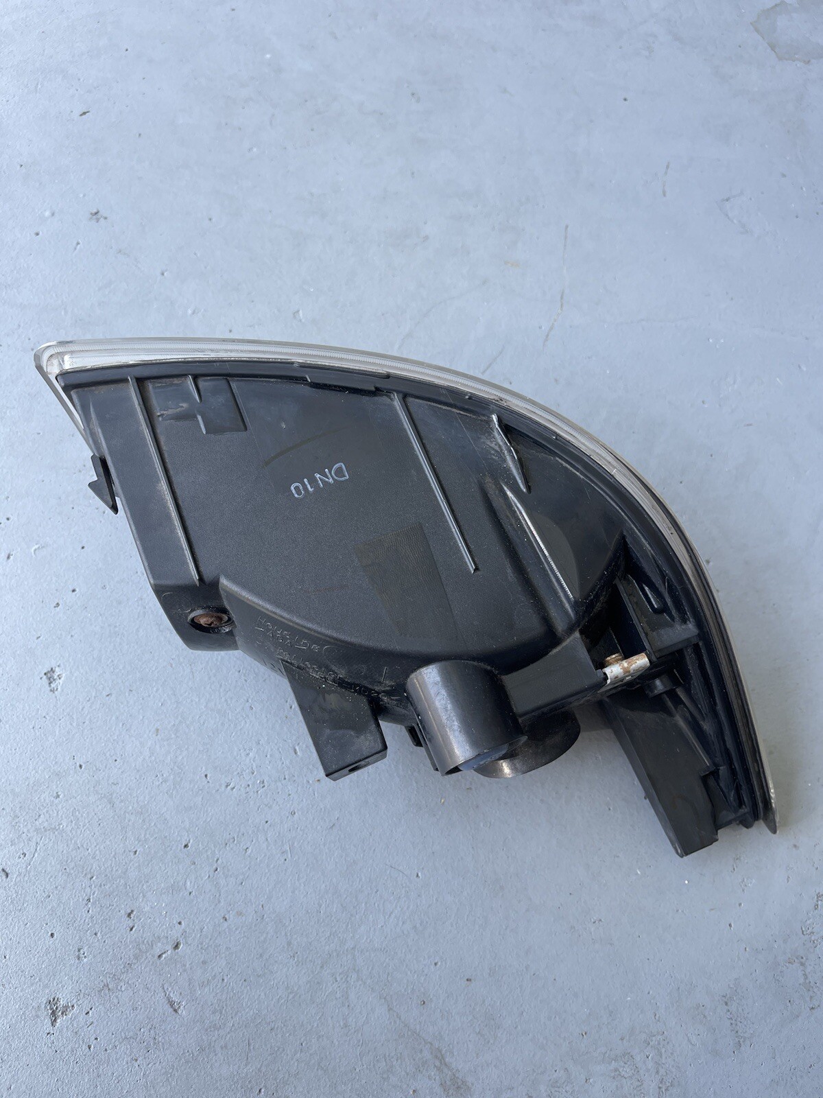 For Lexus GX460 2014-2021 Backup Light Driver Side 81681-60120 Broken ...
