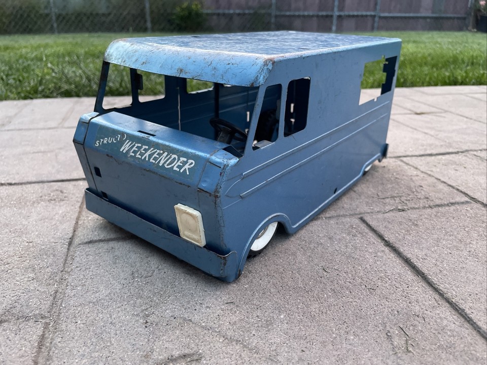 Vintage Structo Weekender Camper parts or restore USA Steel Toy Vehicle ...