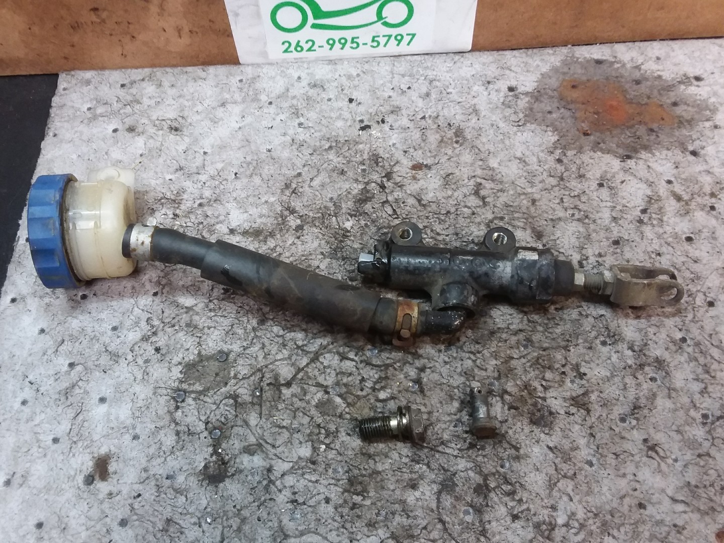 88-96 ZX6 1988 88 Kawasaki zx600c rear brake master cylinder OEM ...