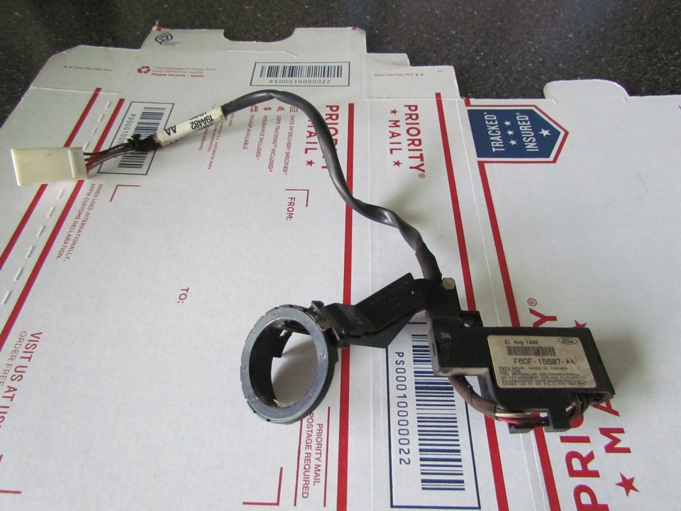 FORD ANTI THEFT PATS TRANSCEIVER F6DF-15607-AA | eBay