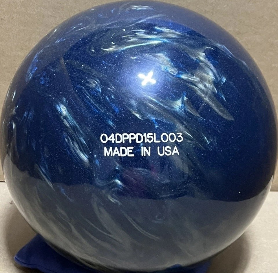 Dyno-Thane Vendetta Particle Pearl 15 lb Bowling ball New in Original ...