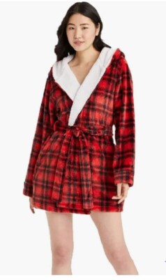 Colsie Red & Black Buffalo Plaid Hooded Robe Women's XS/S - Tied Front ...