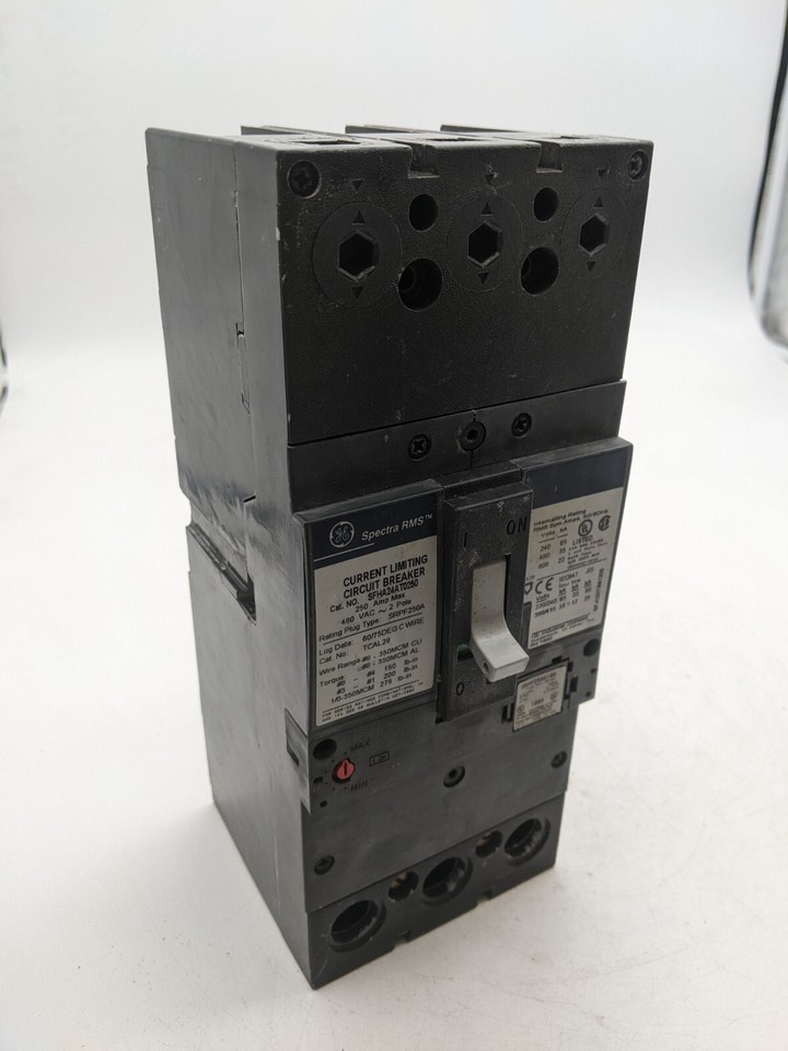 General Electric SFHA24AT0250 Bolt-On Circiut Breaker 250A 480V 2P 1PH ...