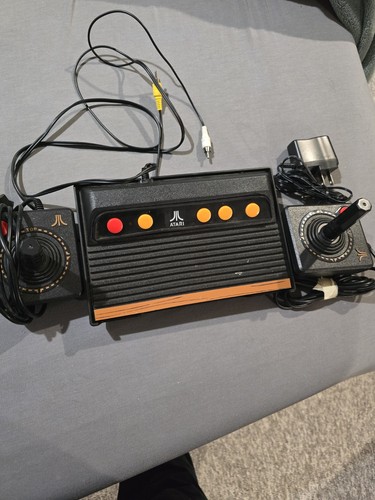 Atari Flashback with 2 controllers and cords | eBay
