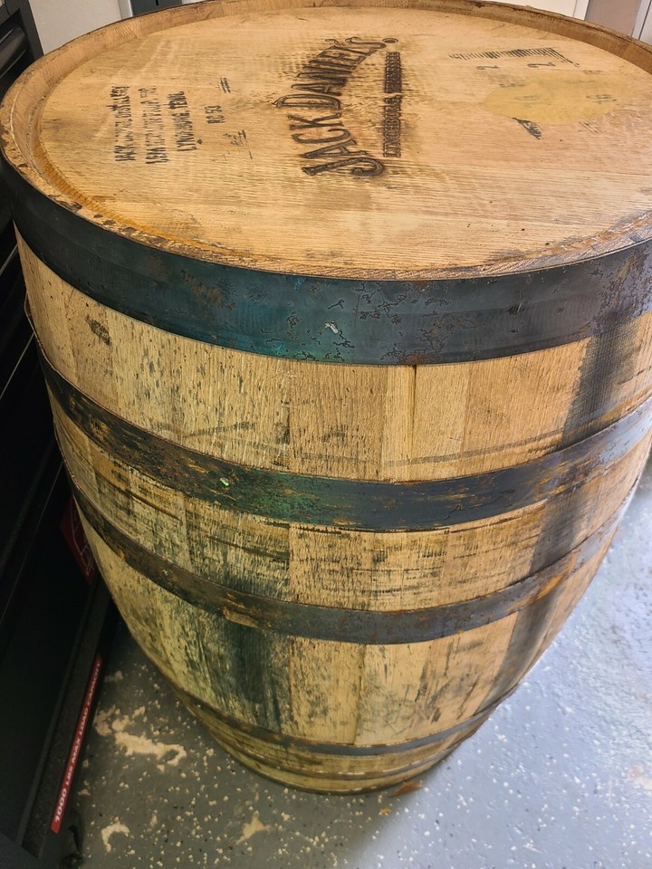Authentic Jack Daniels Unfinished Whiskey Barrels FREE SHIPPING | eBay