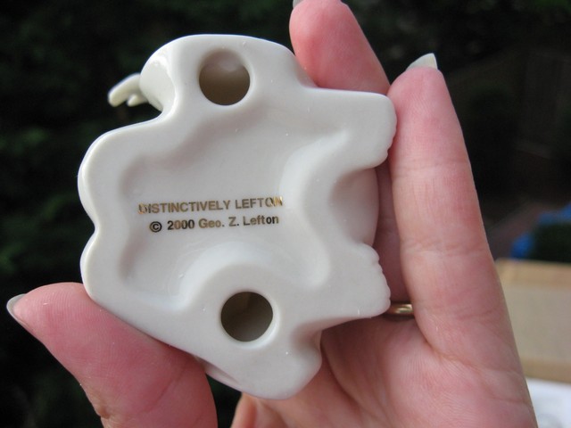 Distinctively Lefton 2000 Geo. Z. Lefton White Silver-speckled Nativity ...