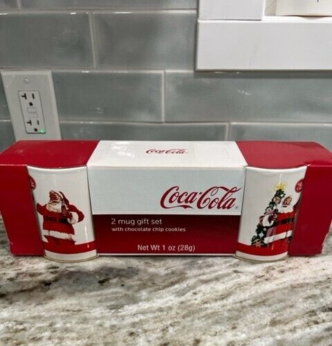 Coca Cola 2 Mug Gift Set Christmas With Cookies 2007 NEW | eBay