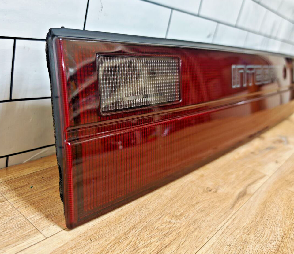 HONDA ACURA INTEGRA DA1 TAIL LIGHT CENTER GARNISH 1987 - 1989 GENUINE ...