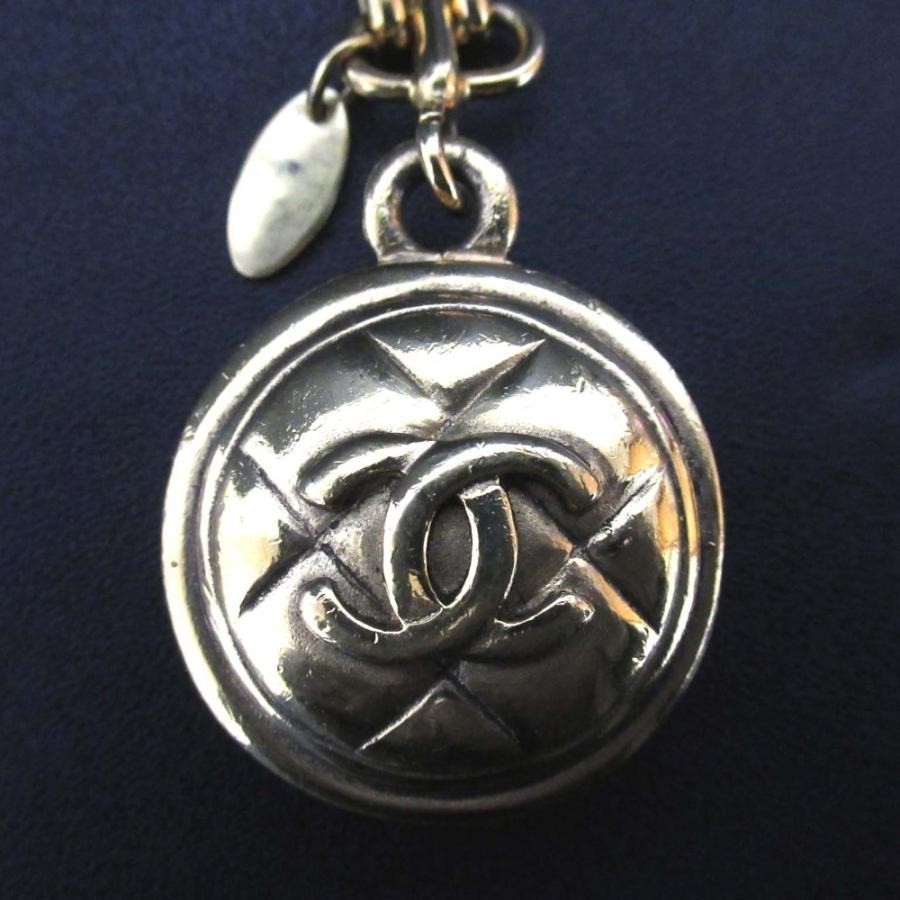 CHANEL Matelasse CoCo Mark Circle Key Ring Key Chain Charm GP Gold ...