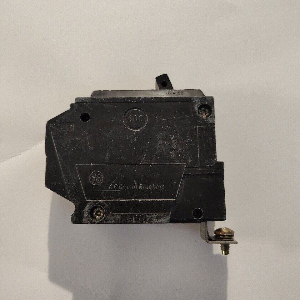 GE THQB1120 Bolt-On Type THQB Circuit Breaker 1-Pole 20 Amp | eBay