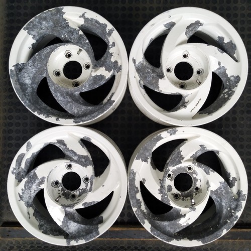 Management Number W8-118 4-Piece Price 15X6.5J 4X114.3 Et 18 Hub 73 ...
